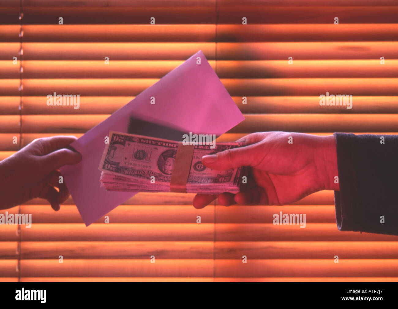 Hand to hand money Stock Photo - Alamy