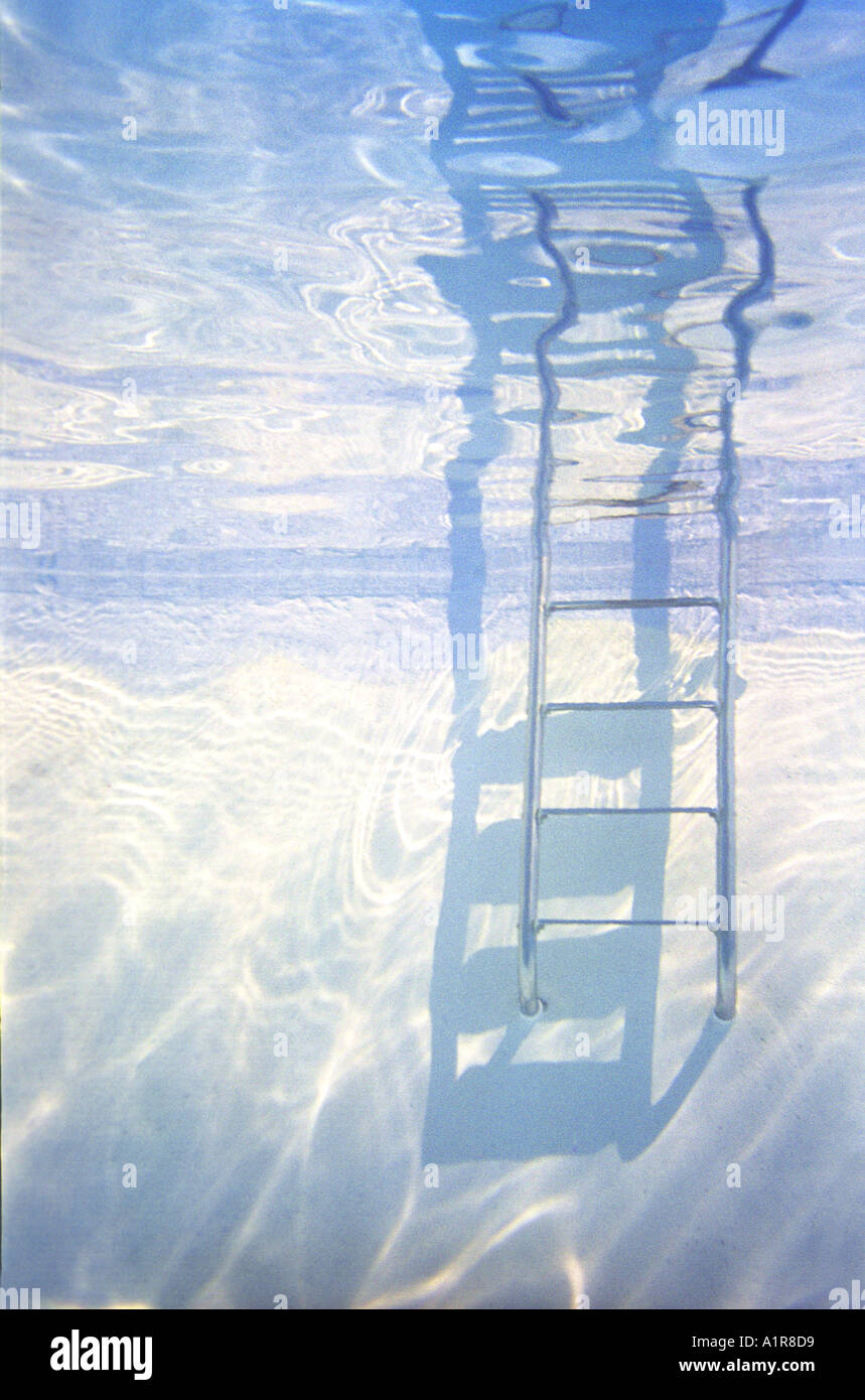 Underwater pool view ladder hi-res stock photography and images - Alamy
