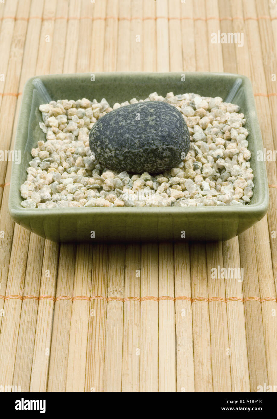 Pebble squares hi-res stock photography and images - Alamy