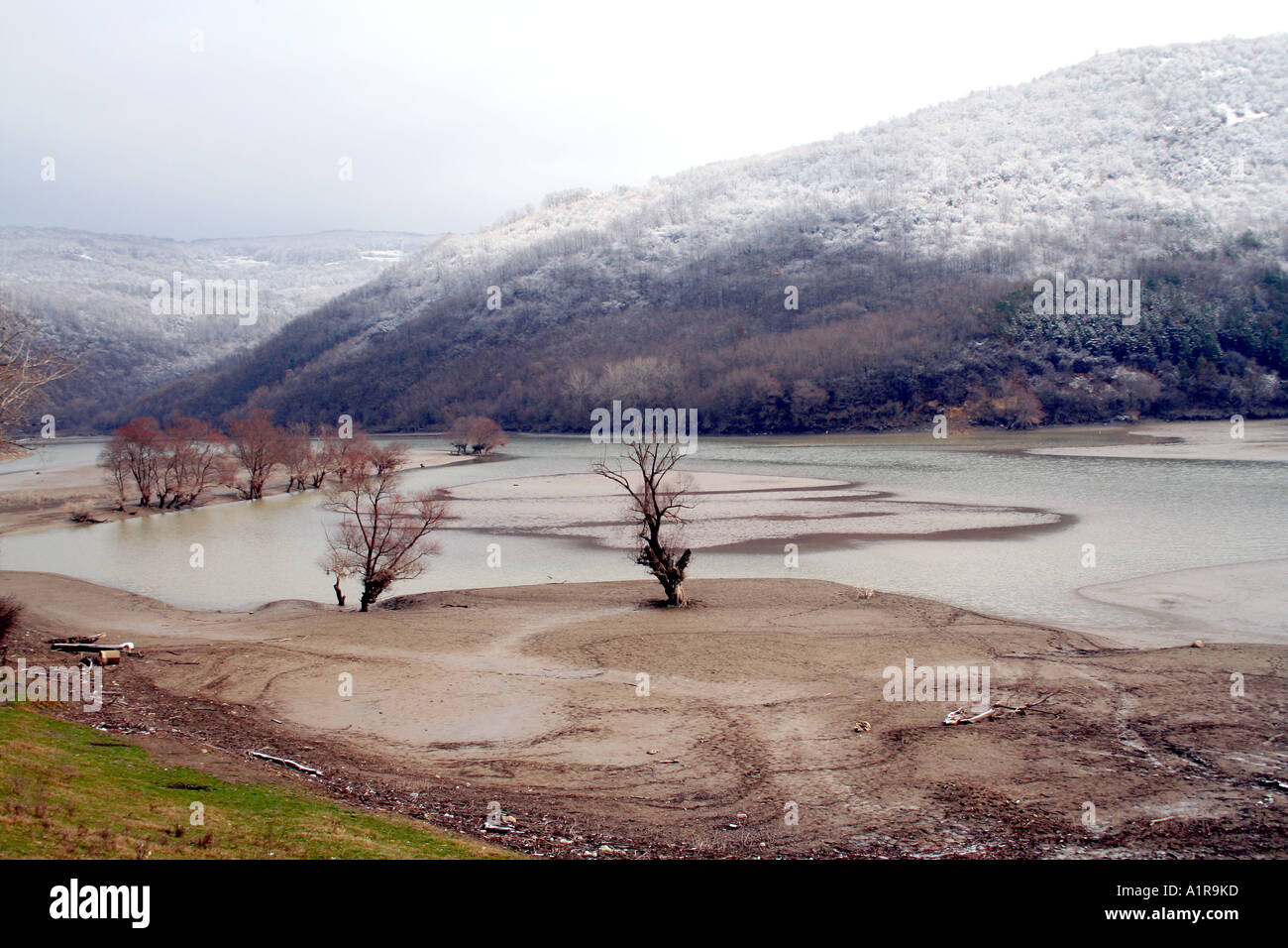 Snow driven hi-res stock photography and images - Alamy