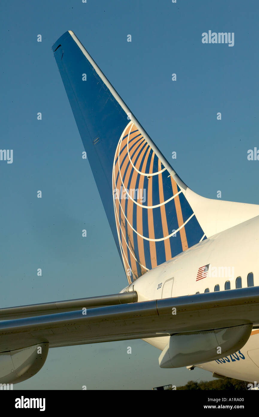 Aircraft Tail Search