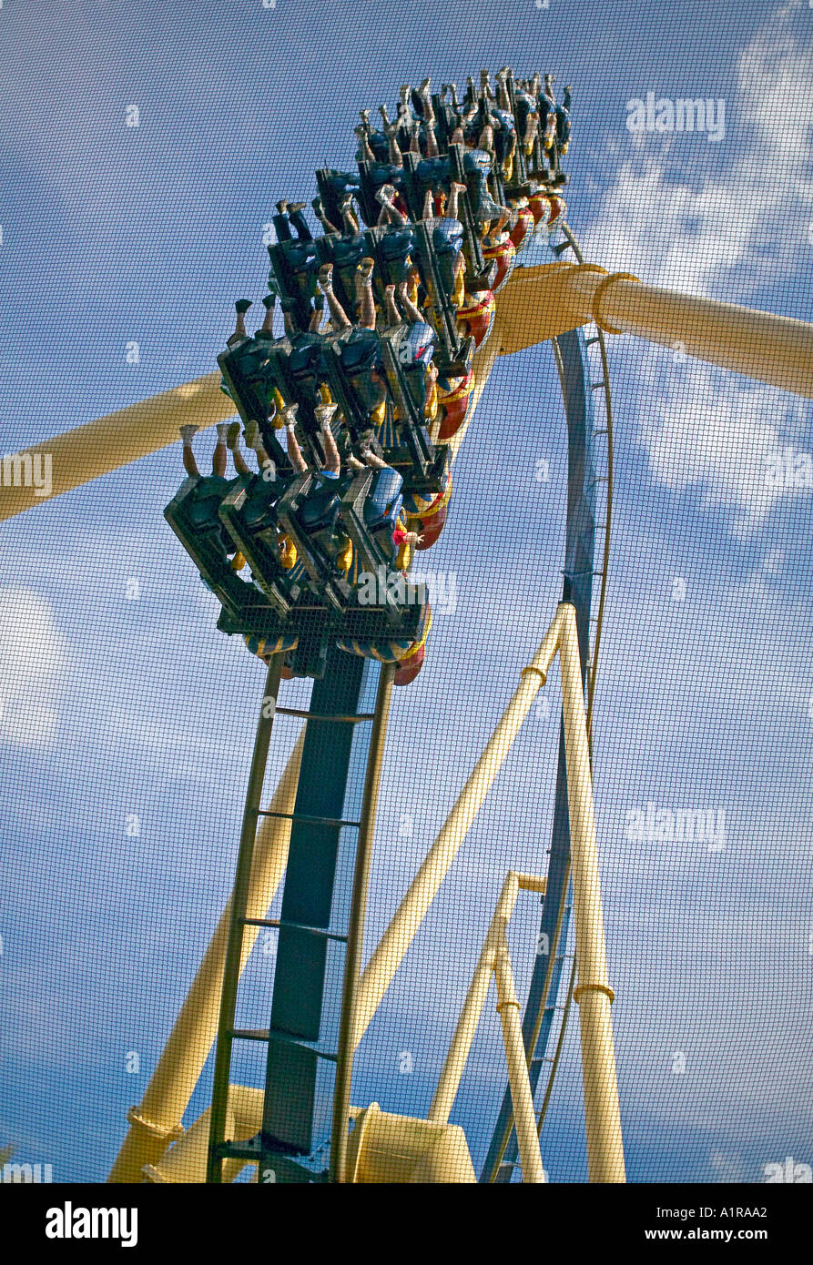 Loop the loop ride hi-res stock photography and images - Alamy