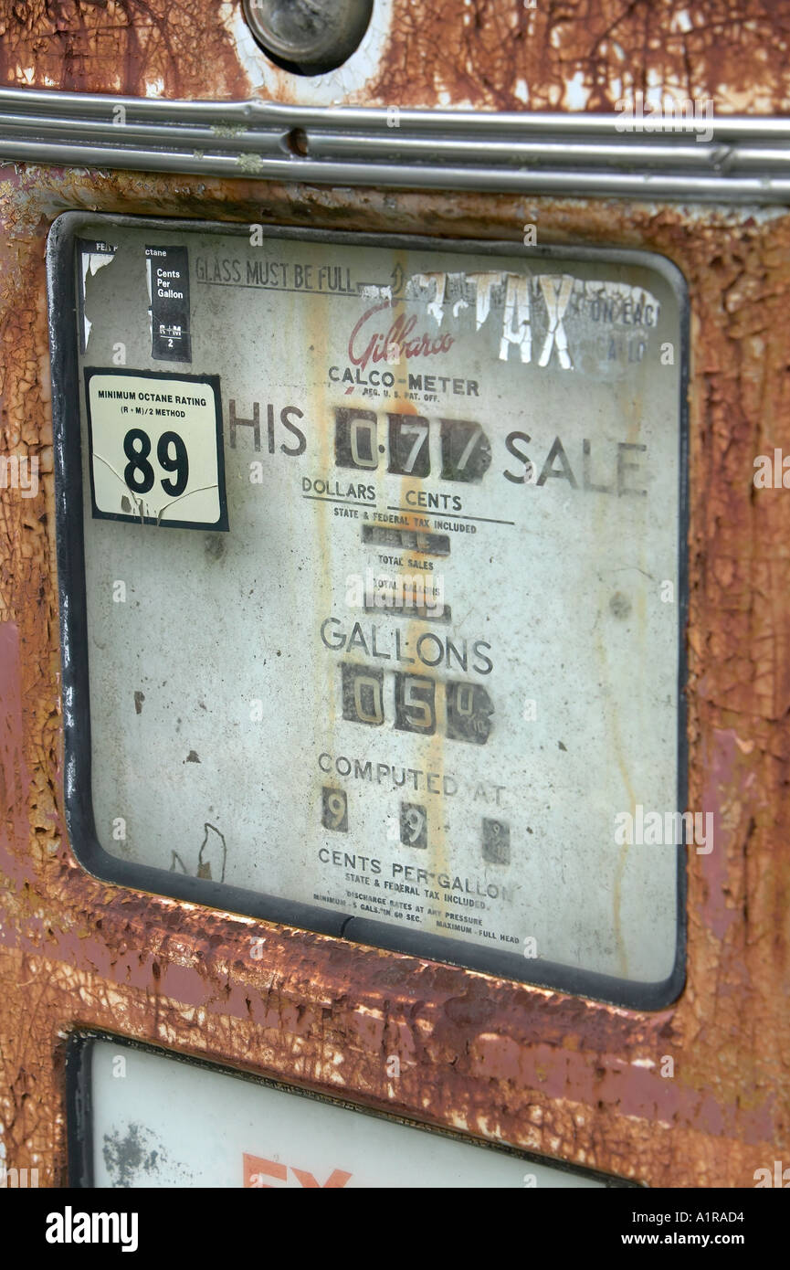 Vintage exxon gas station High Resolution Stock Photography and Images ...