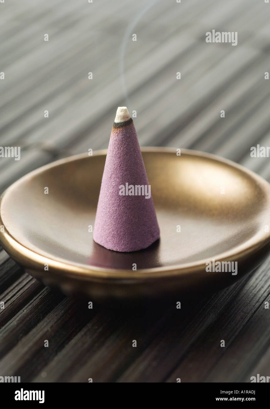 Incense holders hi-res stock photography and images - Alamy