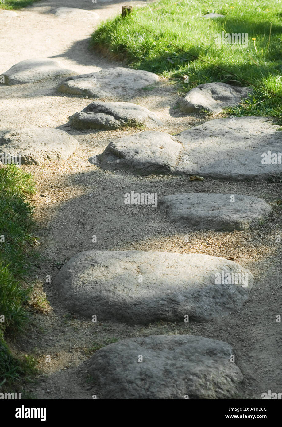 Landscaping, stones in path Stock Photo - Alamy
