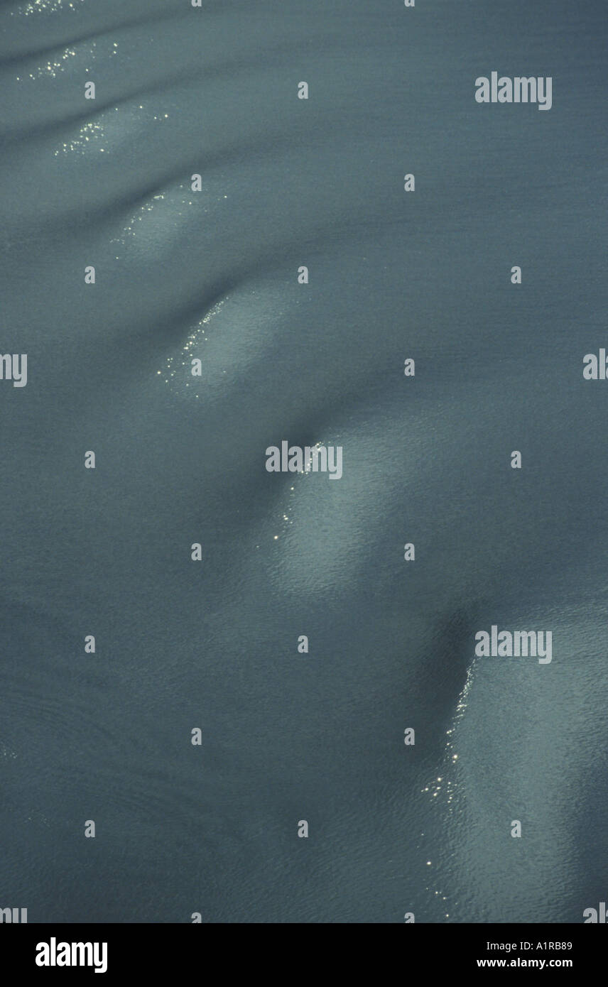 Bow wave pattern water hi-res stock photography and images - Alamy