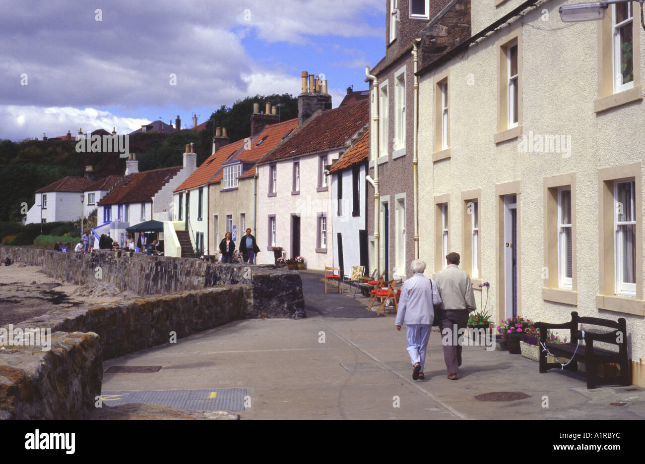 Pittenweem coastal path hi-res stock photography and images - Alamy