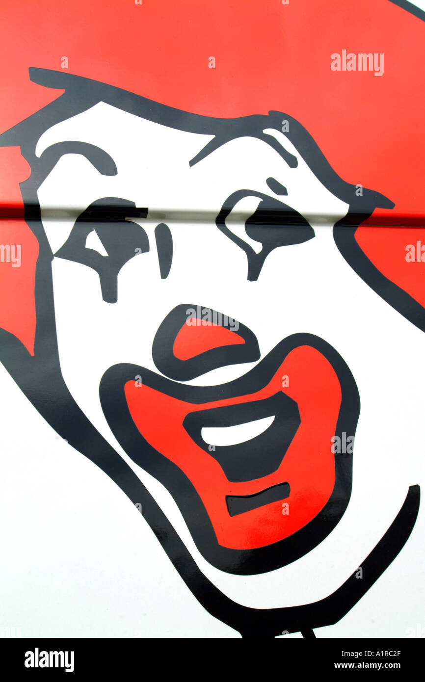 Ronald mcdonald character hi-res stock photography and images - Alamy