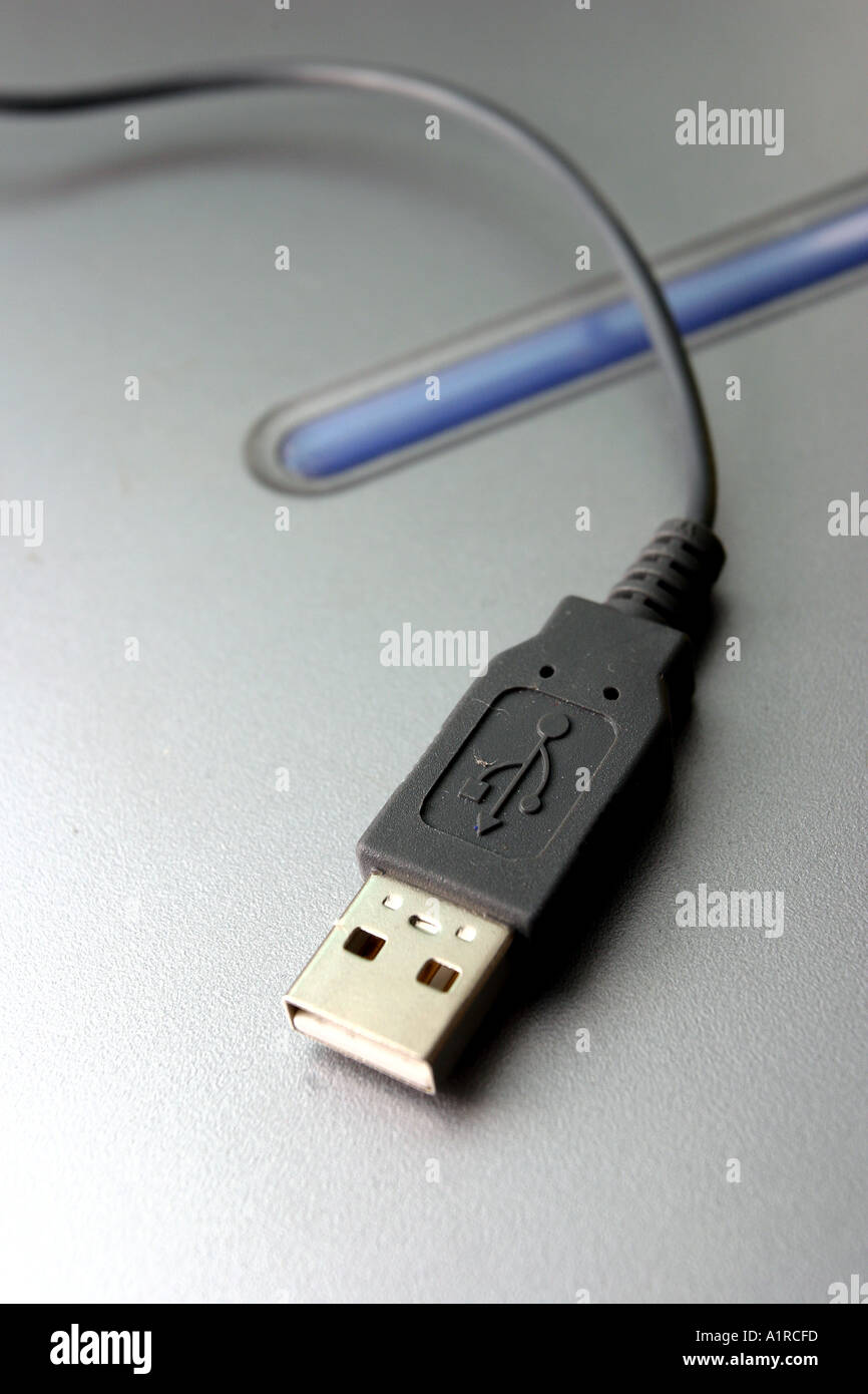 USB Cable computer data transfer Stock Photo - Alamy