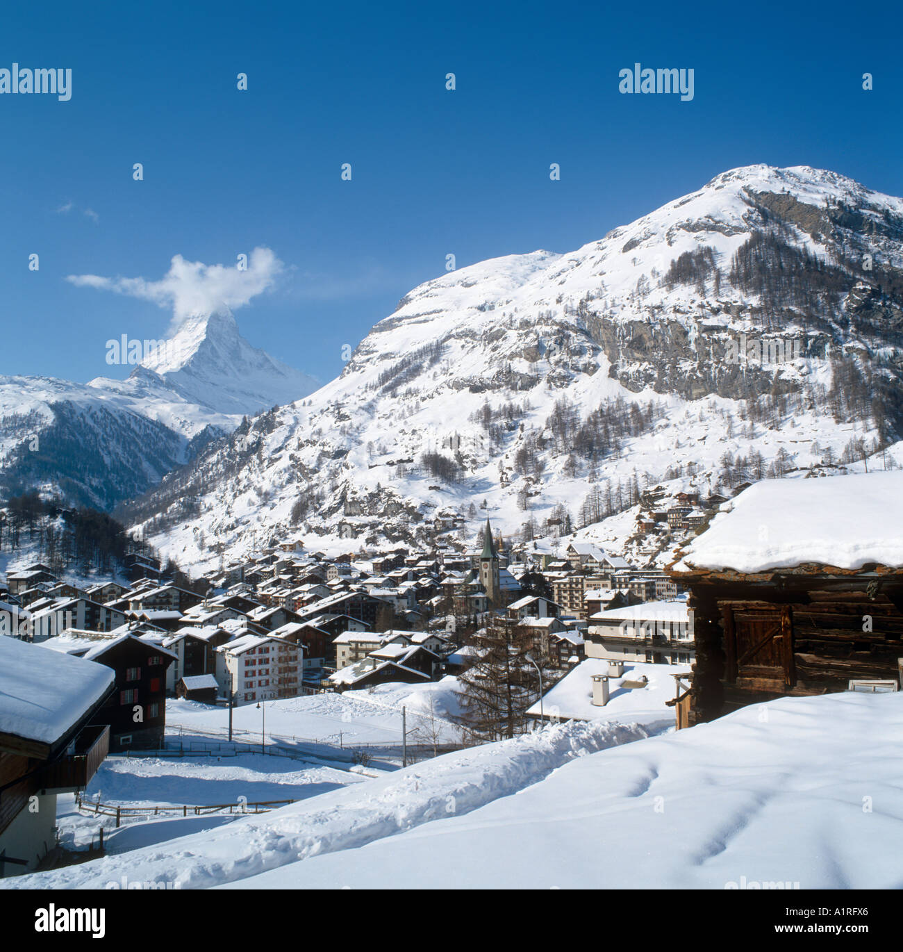Zermatt town center winter hi-res stock photography and images - Alamy