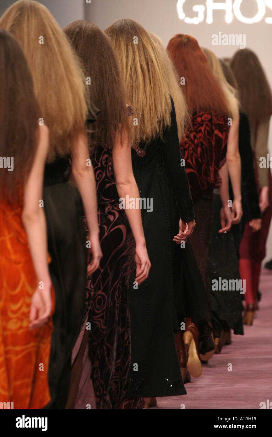 Catwalk model ghost hi-res stock photography and images - Alamy