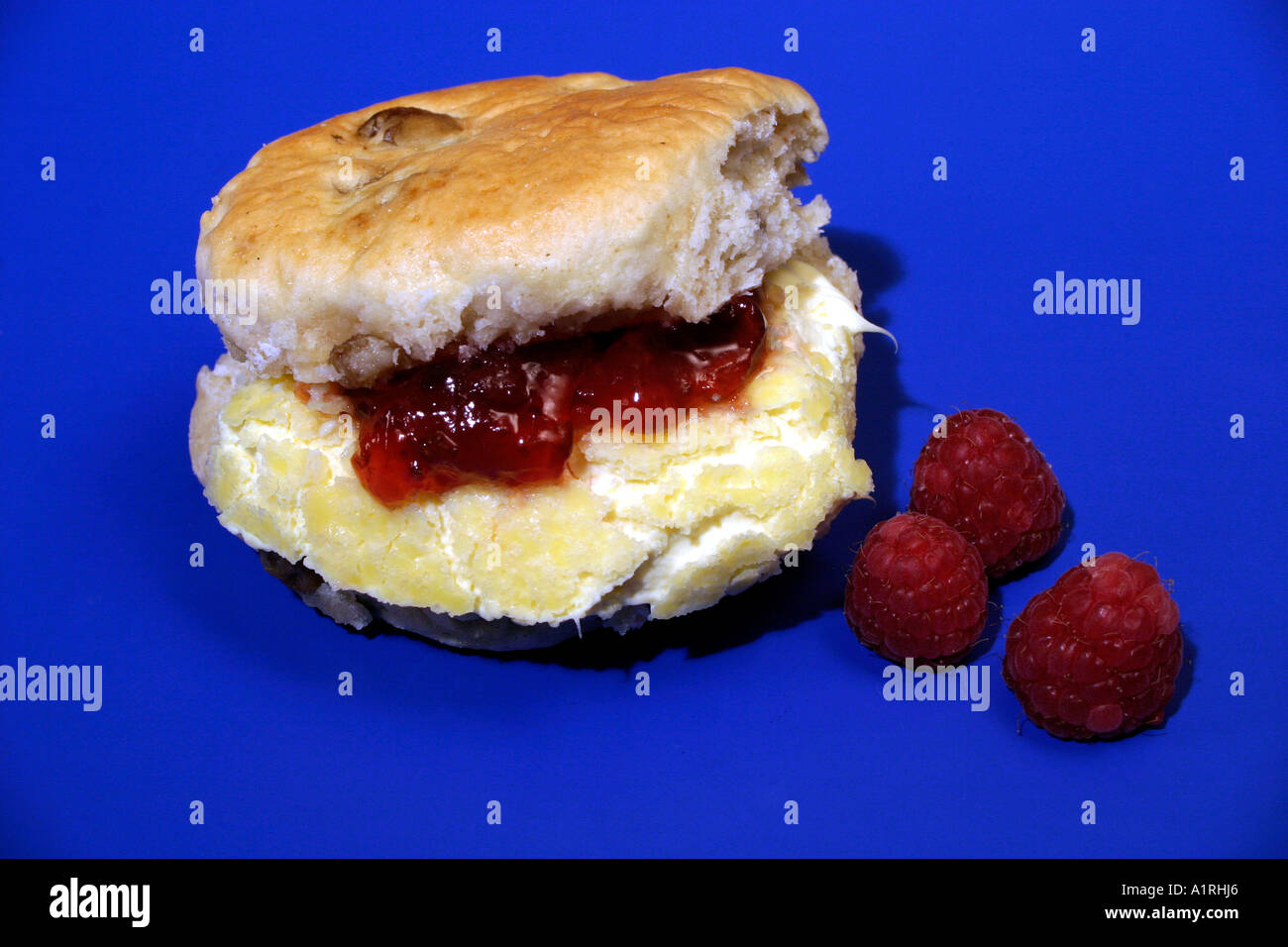 Cornish cream tea scone and jam Stock Photo - Alamy