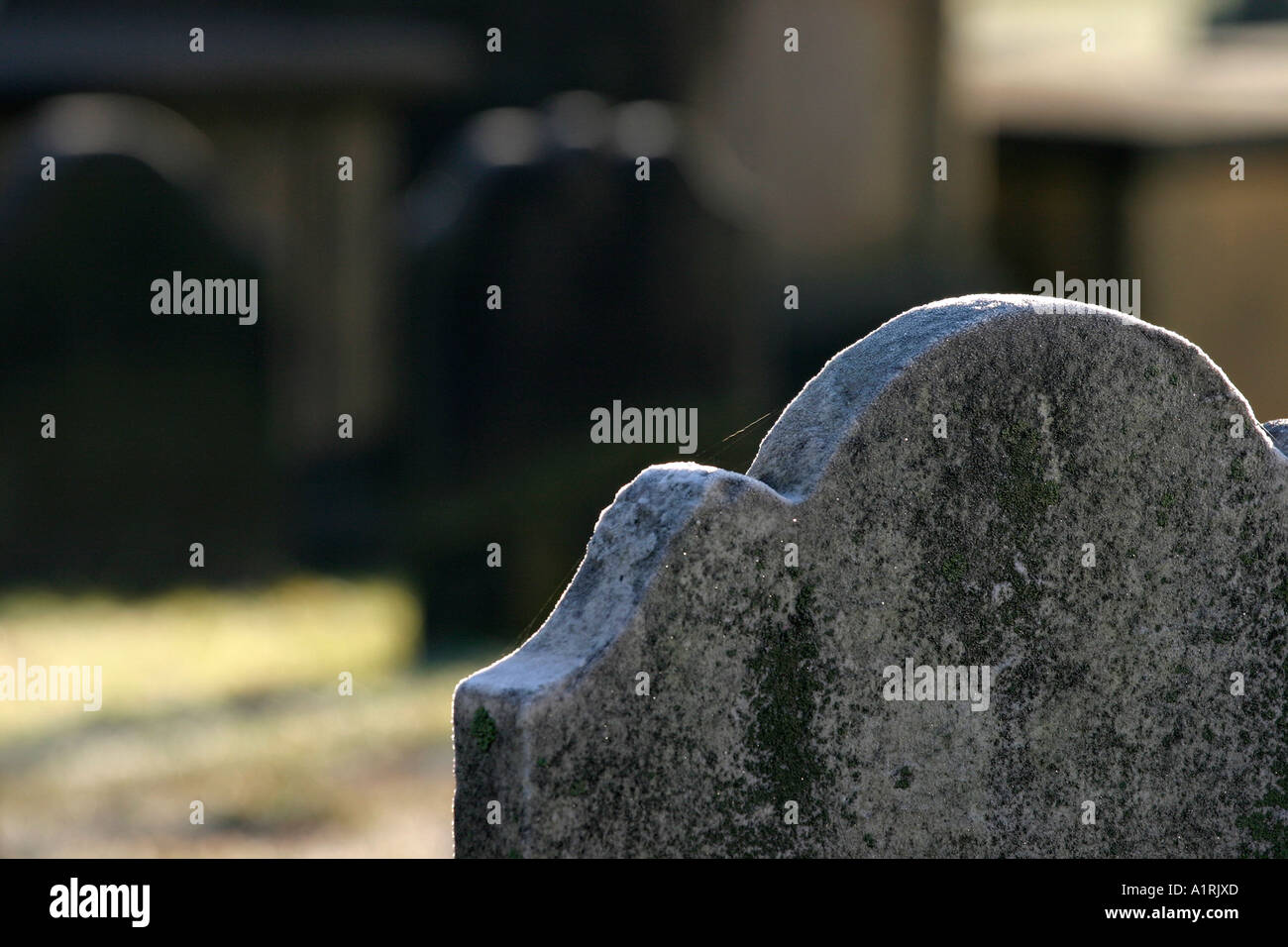 Grave tombstone tomb stone marker burial place gravestone hi-res stock photography and images ...