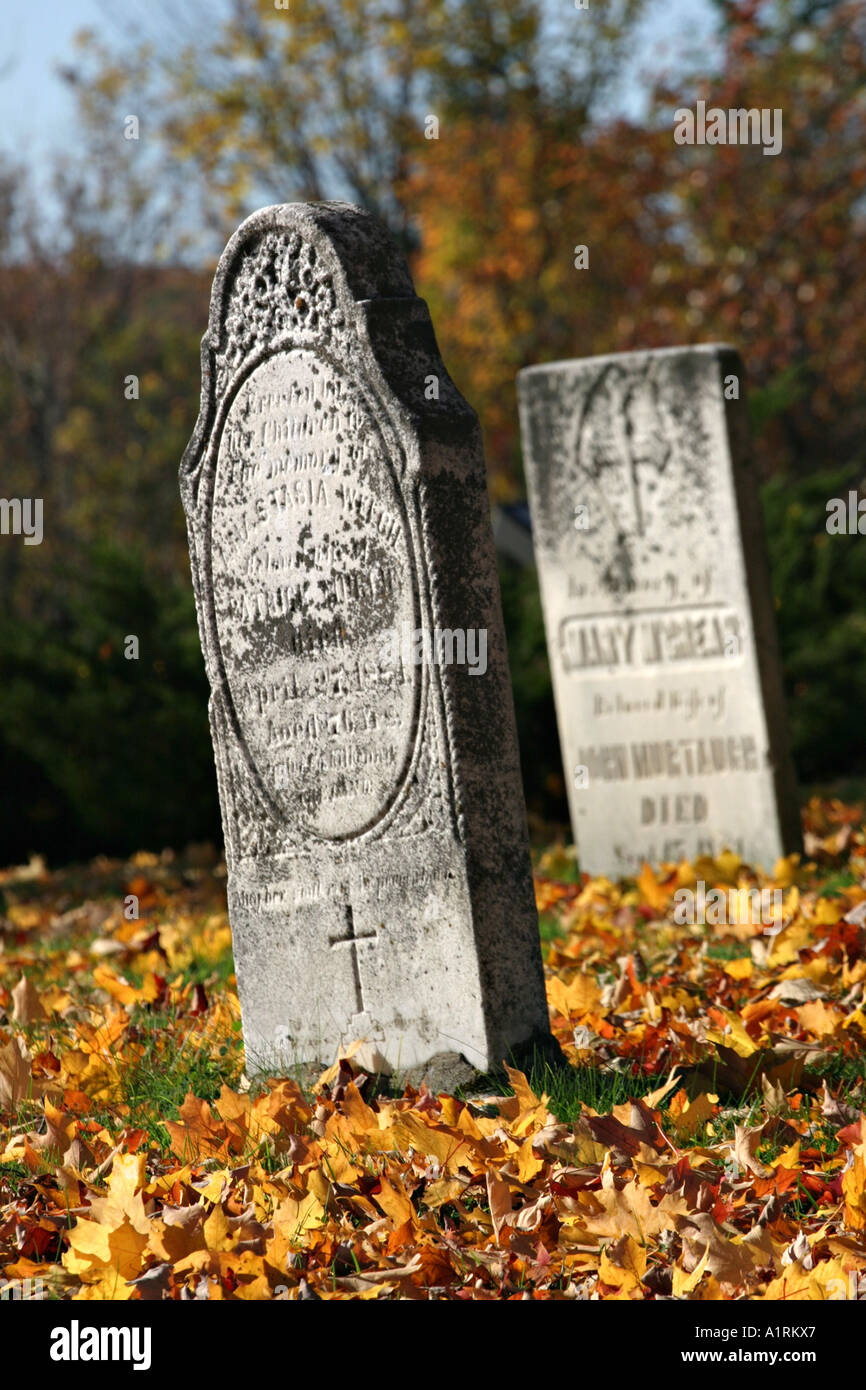 Toppled stones hi-res stock photography and images - Alamy