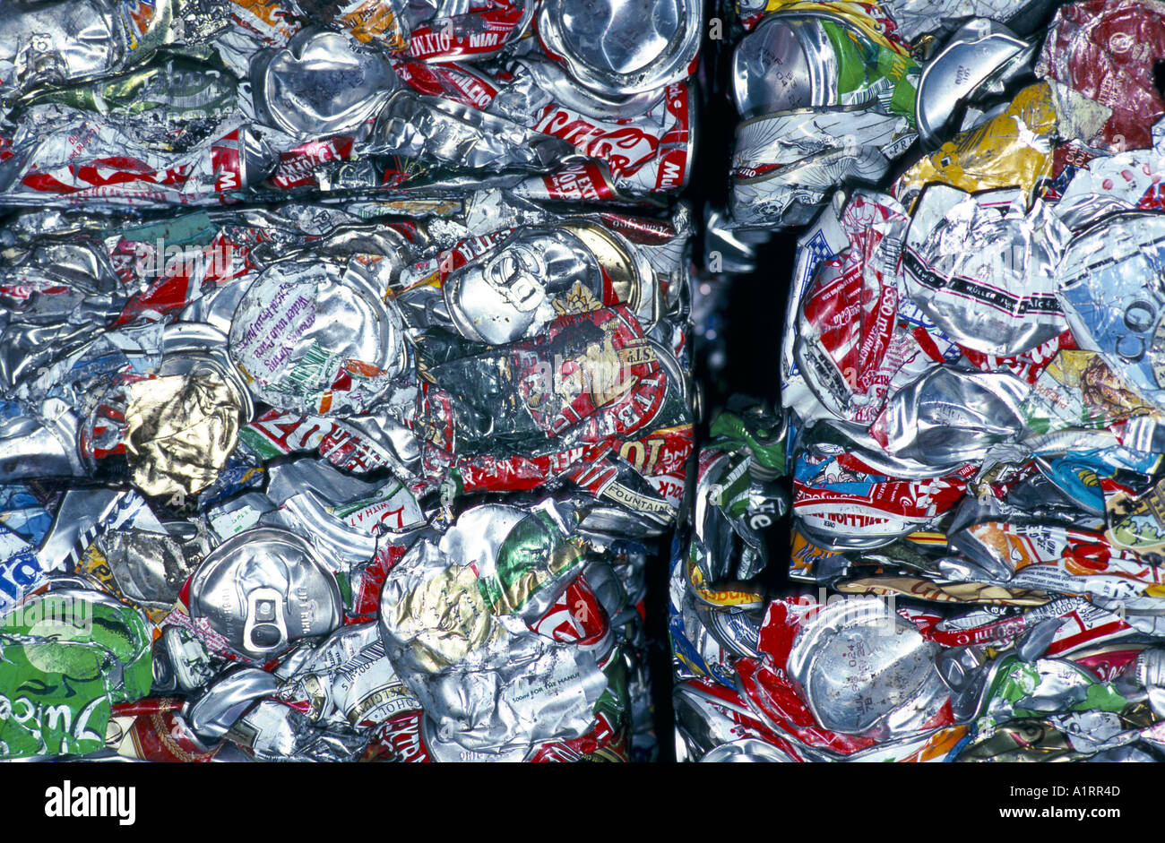 ECOLOGY RECYCLING CRUSHED BALED ALUMINIUM CANS AT RECYCLING PLANT Stock ...