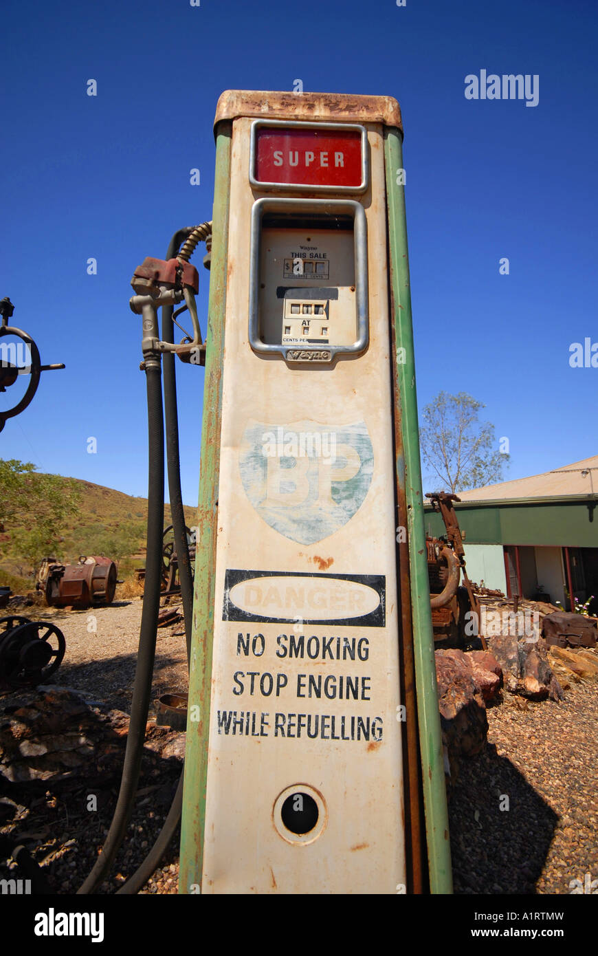 Old bp petrol pump hi-res stock photography and images - Alamy