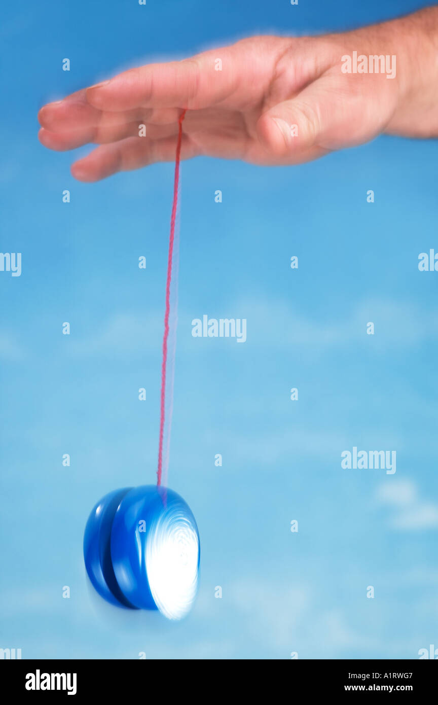 Yoyo yo yo spin hi-res stock photography and images - Alamy