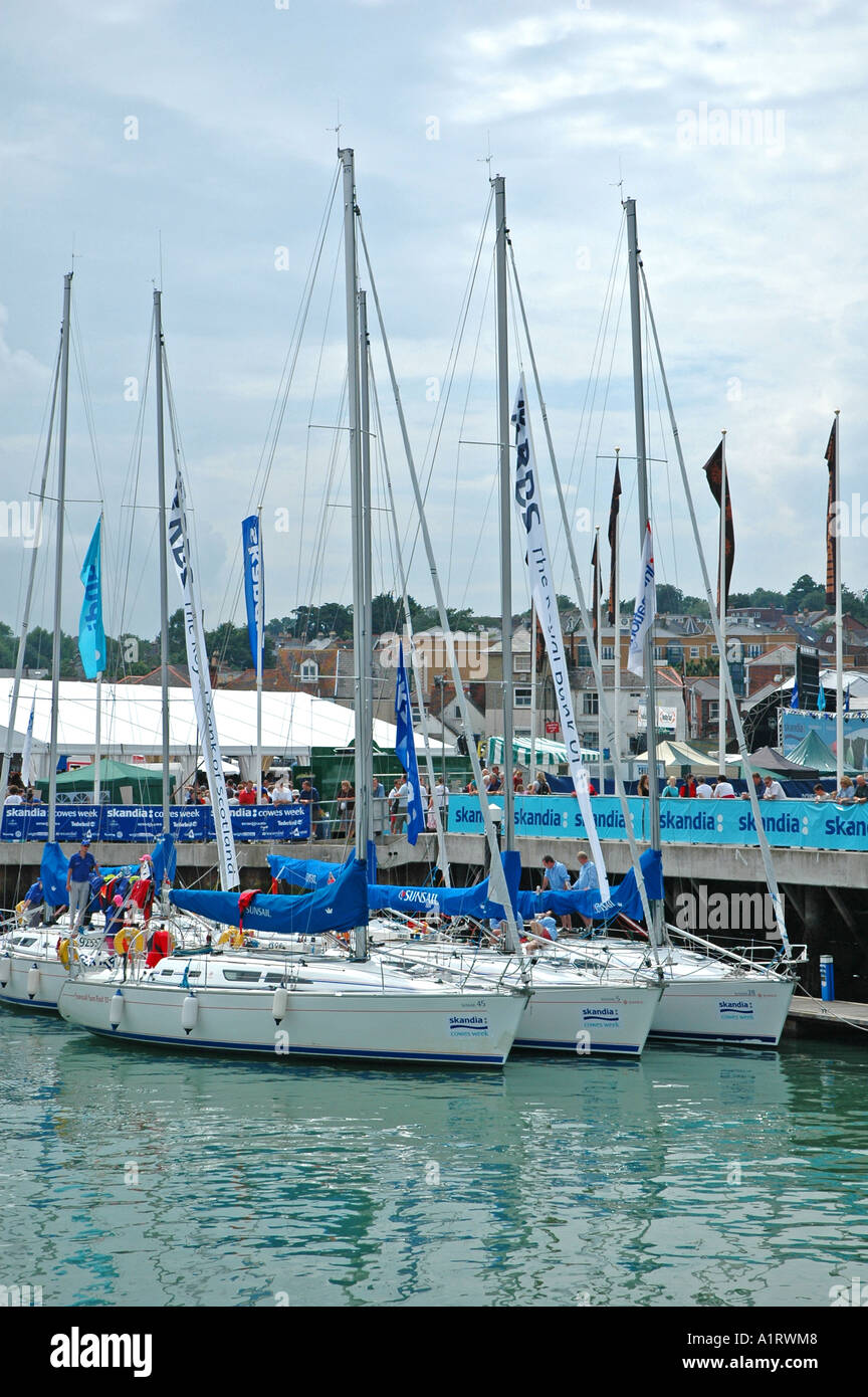 Cowes sail boat hi-res stock photography and images - Alamy