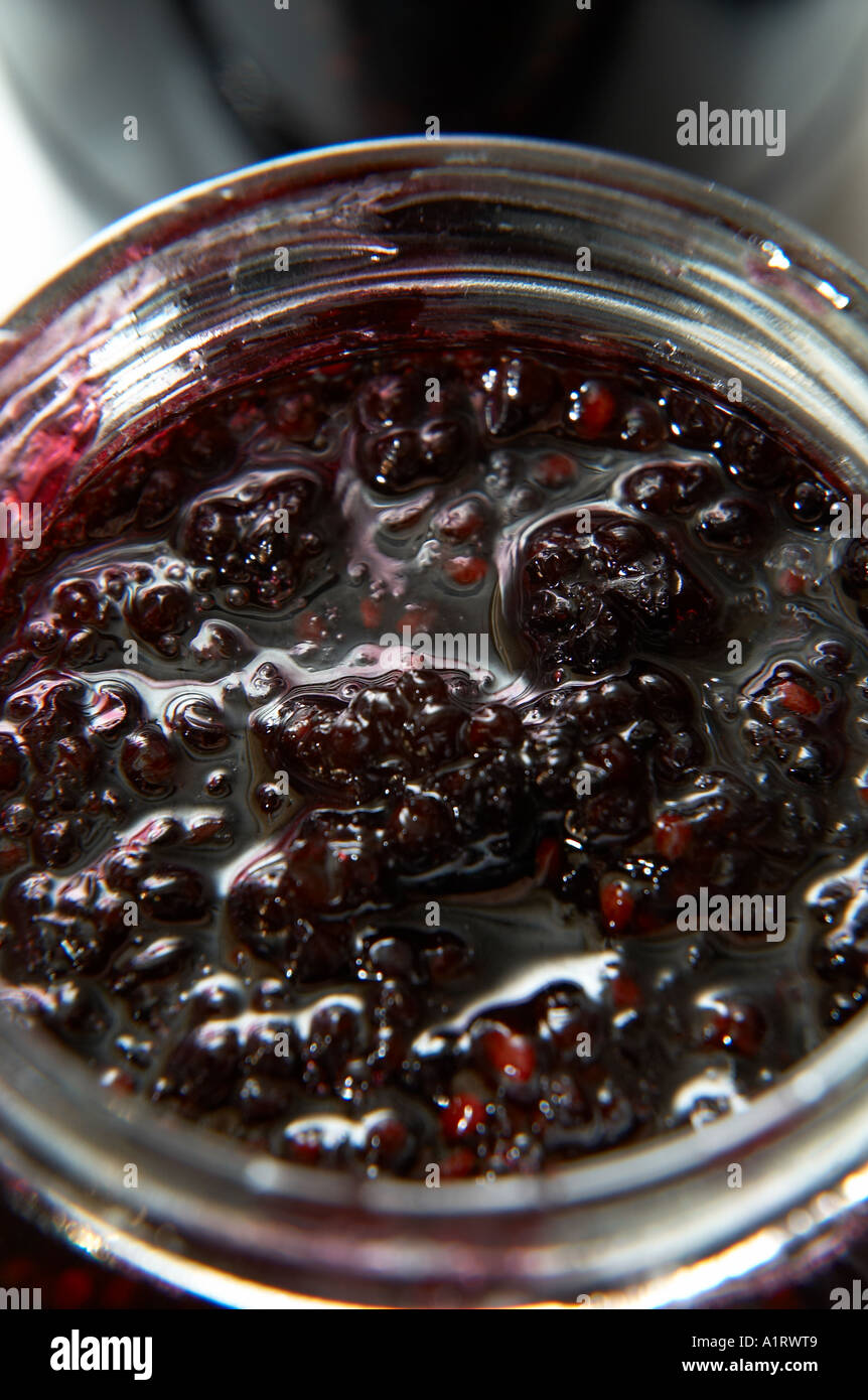 Jar homemade blackberry jam hi-res stock photography and images - Alamy