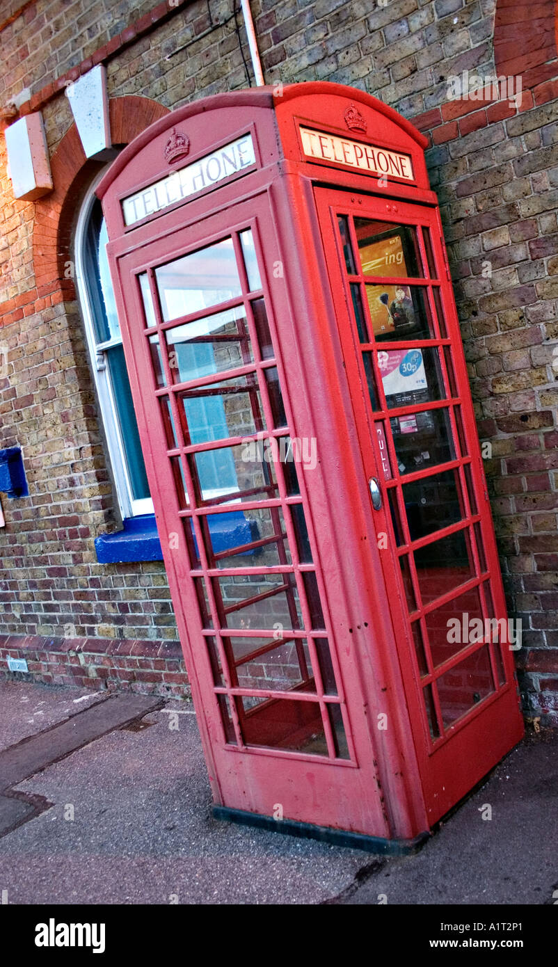 Typical British Telephone Booth Stock Photo Alamy typical-british-telephone-booth-stock-photo-alamy