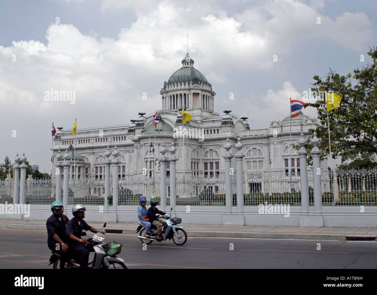 Thai chitlada hi-res stock photography and images - Alamy