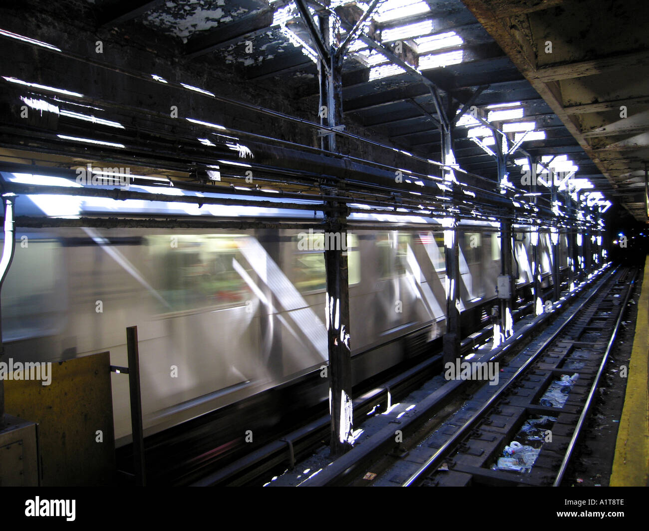 96th street subway hi-res stock photography and images - Alamy