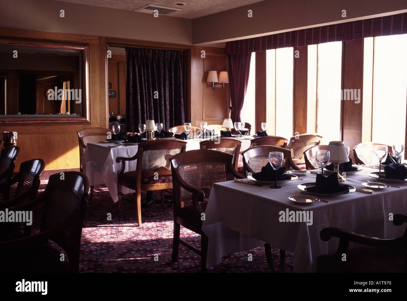 Sir Winstons Restaurant Queen Mary Long Beach Stock Photo - Alamy