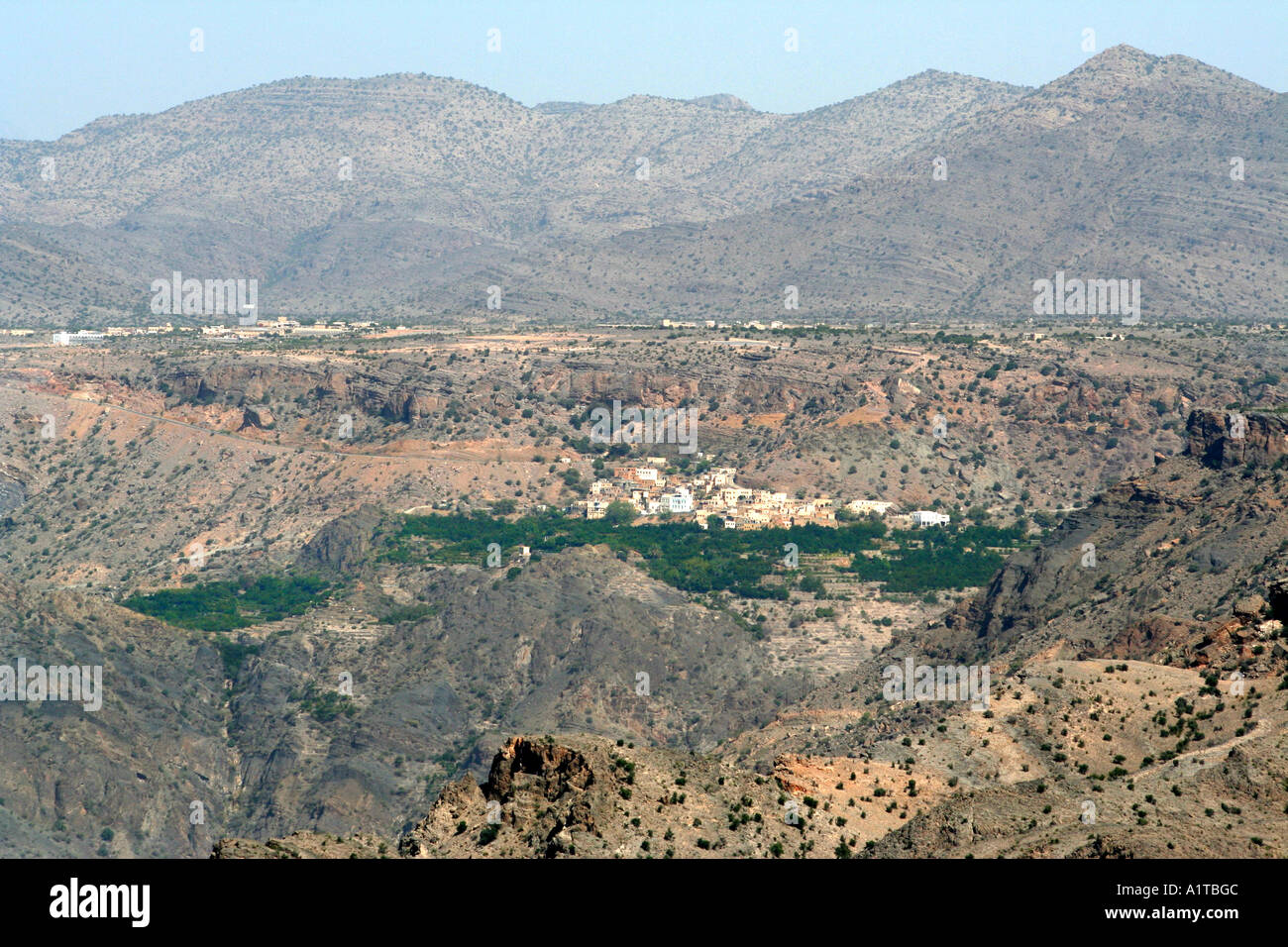 Jebel Akhdar, Oman, town in the rocks on top of the Jebel Stock Photo ...