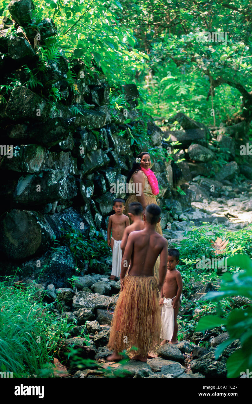 Lelu hi-res stock photography and images - Alamy