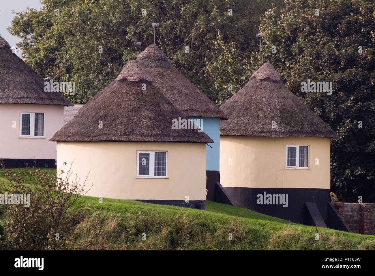Round houses hi-res stock photography and images - Alamy