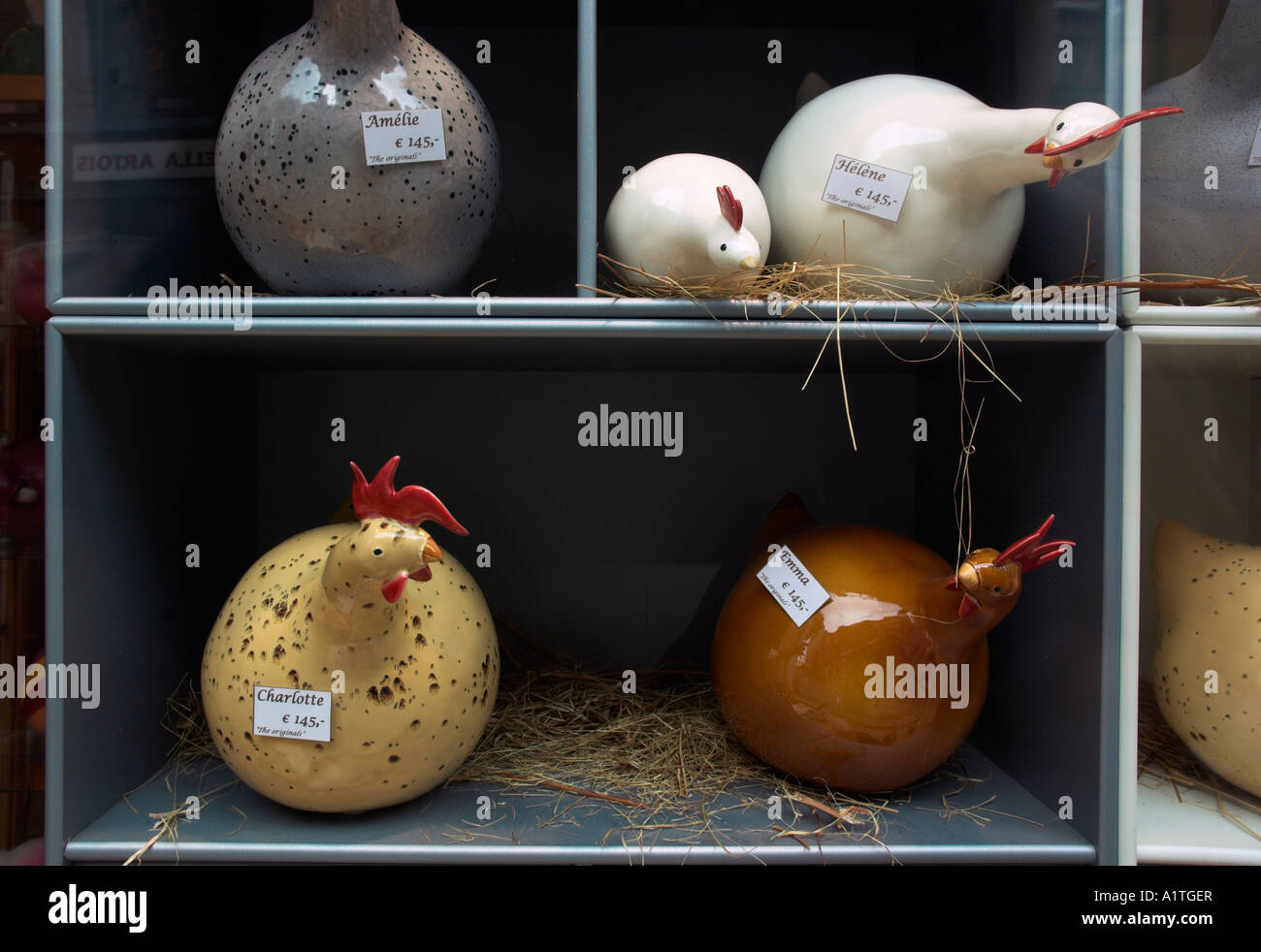 Hen chicken window hi-res stock photography and images - Alamy