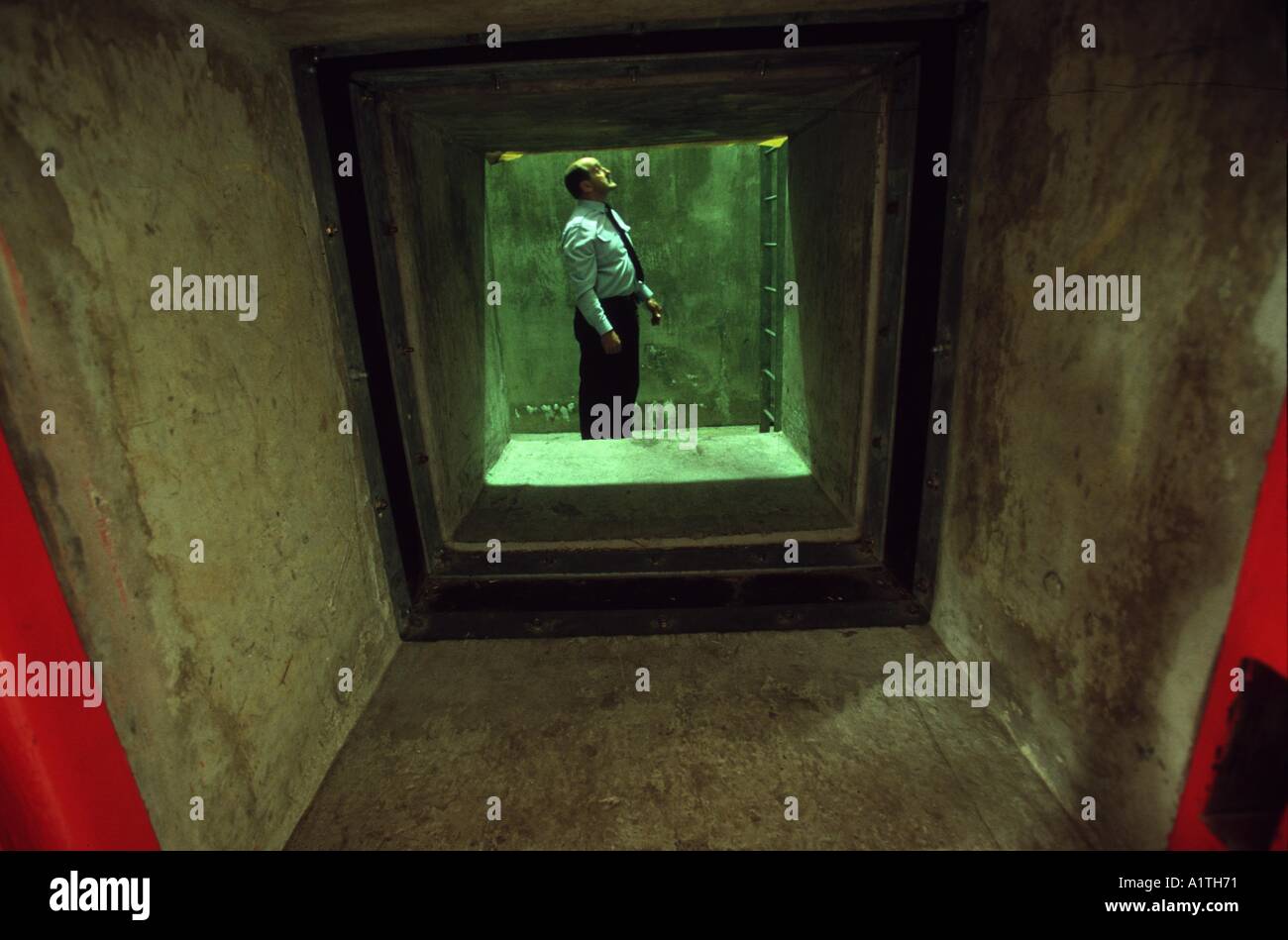 THE BUNKER UK co-location site based at an old MOD nuclear bunker in ...