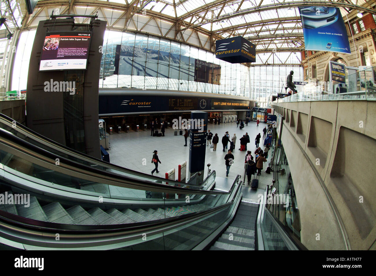 eurostar terminal waterloo train station london Stock Photo - Alamy