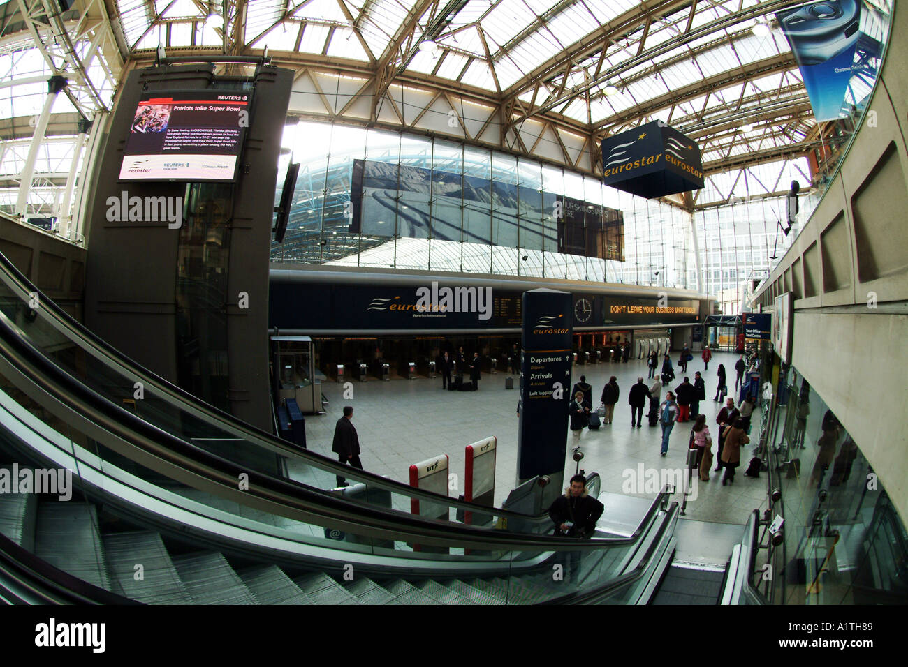 eurostar terminal waterloo train station london Stock Photo - Alamy
