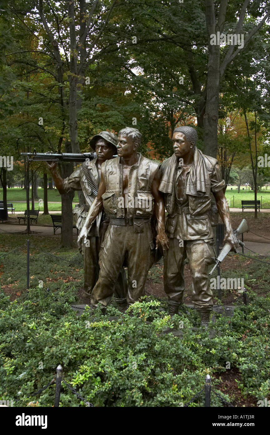Vietnam Veterans Memorial, The Three Soldiers, Washington D.C., United ...