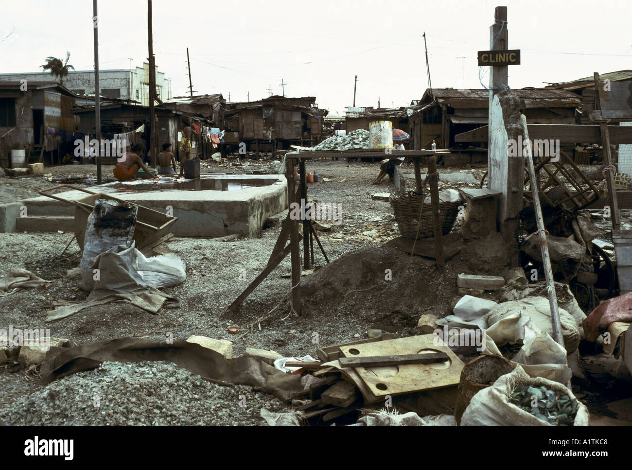 Absolute poverty hi-res stock photography and images - Alamy