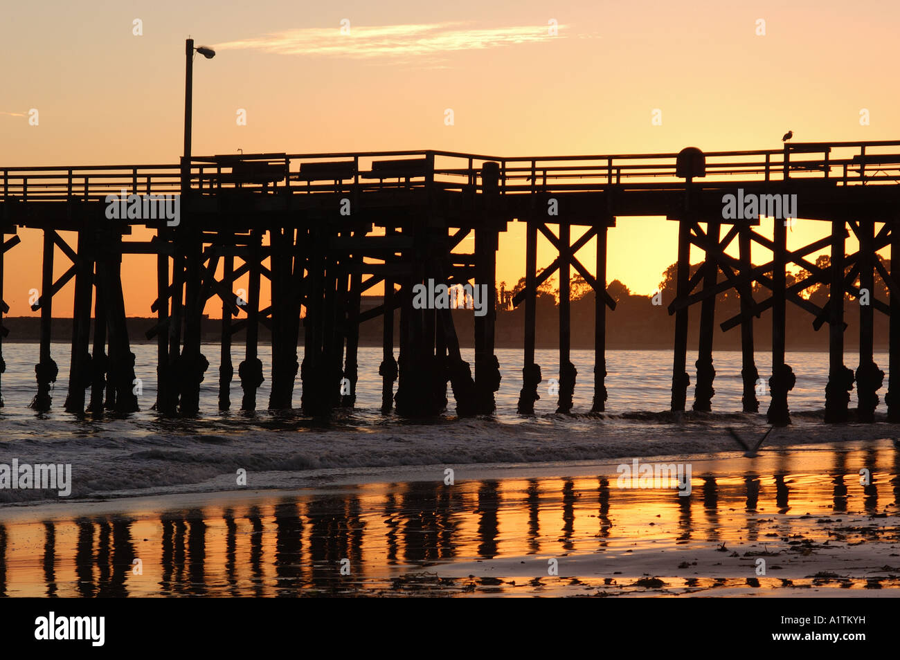 Goleta pier hi-res stock photography and images - Alamy