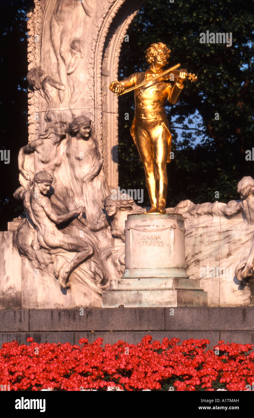 Johann Strauss Monument Vienna Austria Stock Photo - Alamy