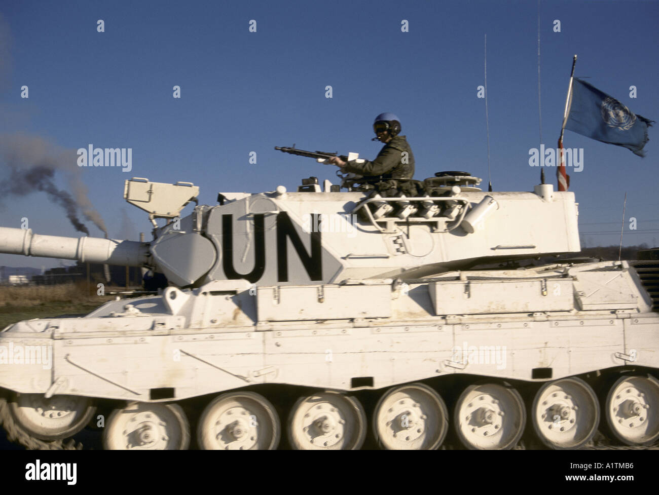 Tank bosnia hi-res stock photography and images - Alamy