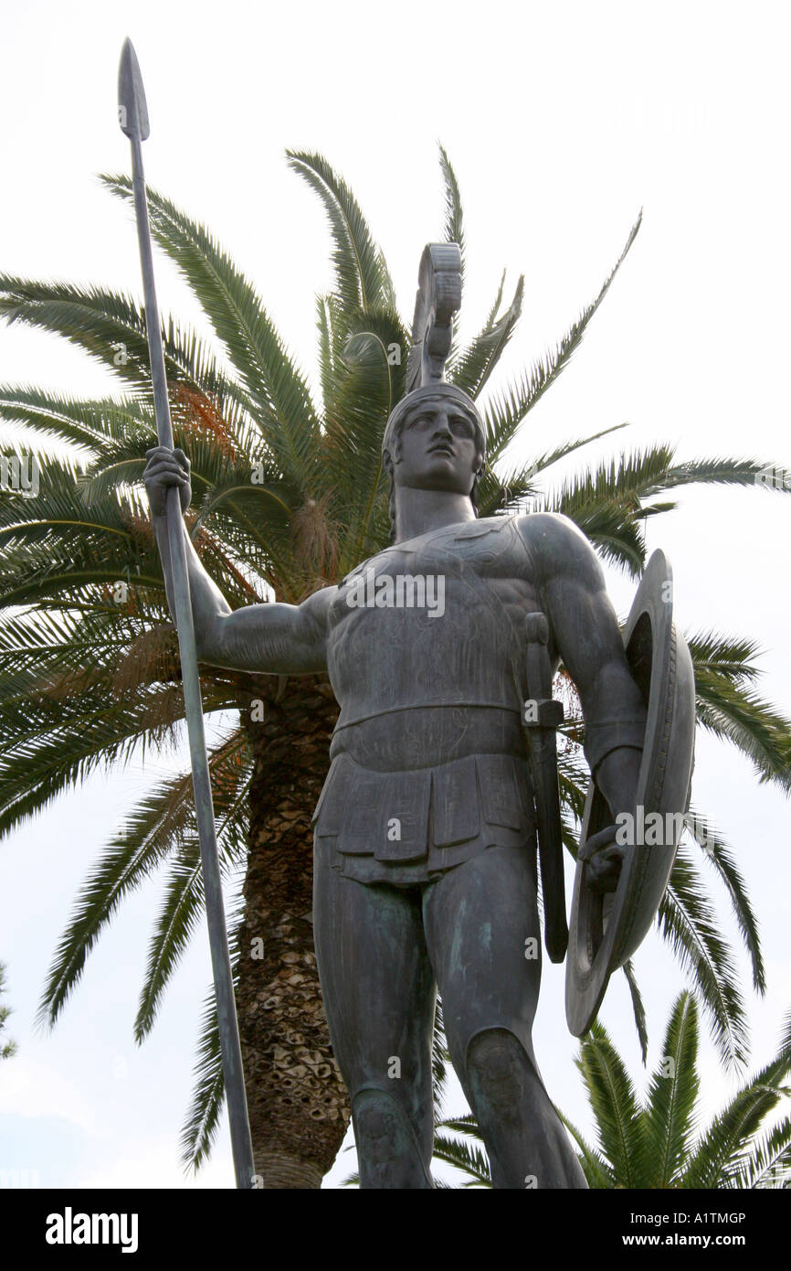 Statue of achilles hi-res stock photography and images - Alamy