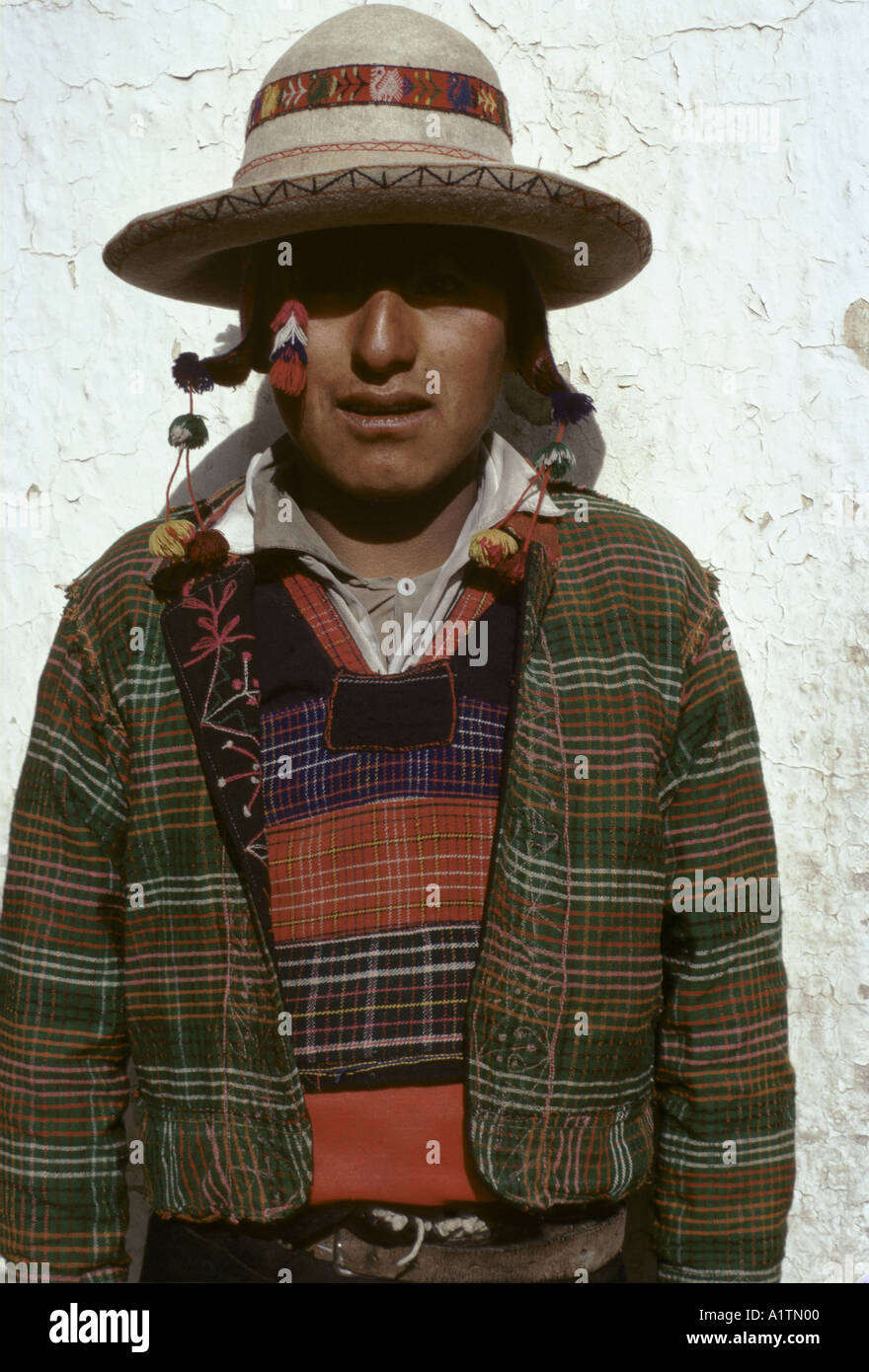 Bolivian man in traditional costume hi-res stock photography and images ...