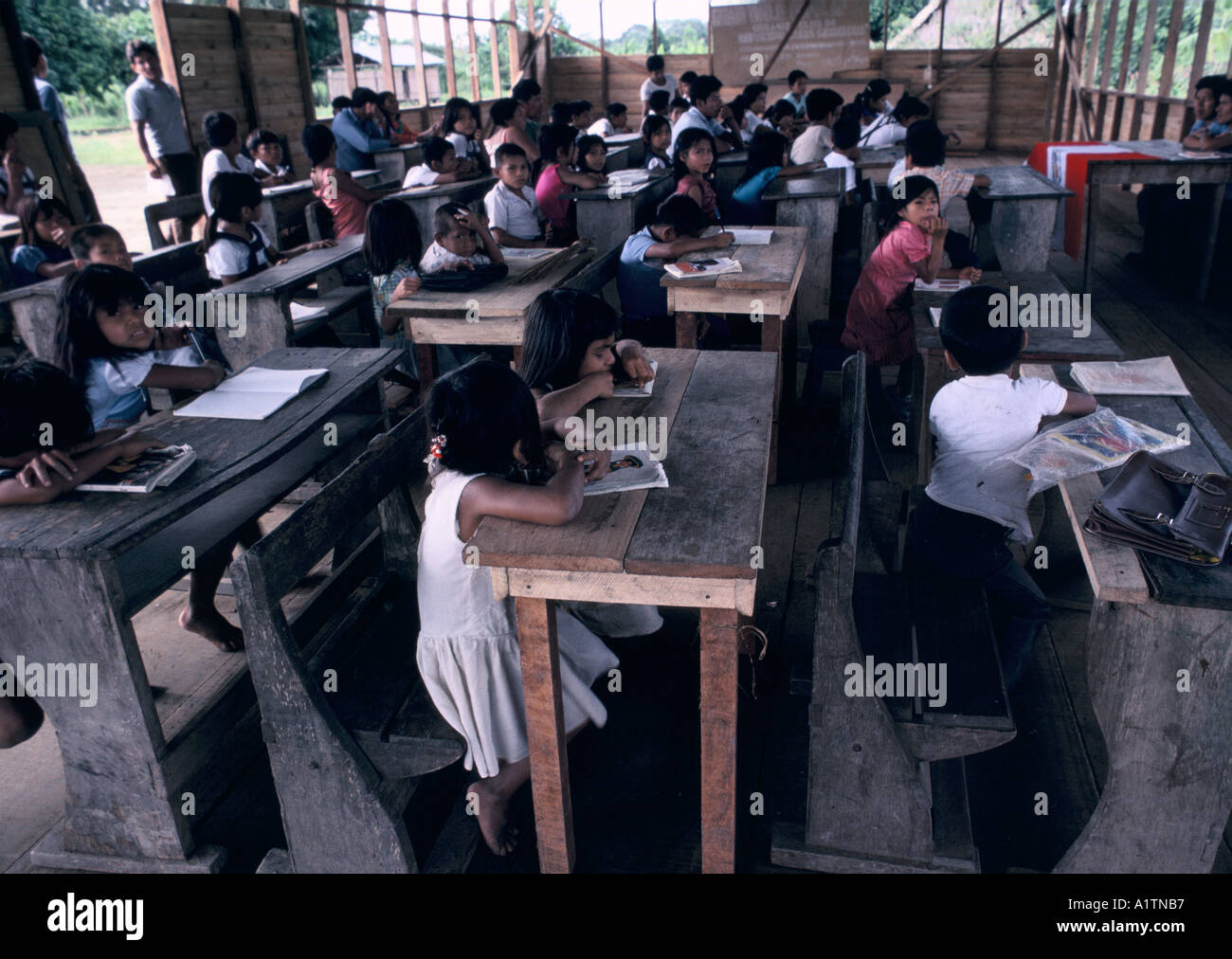 School peru reading hi-res stock photography and images - Alamy