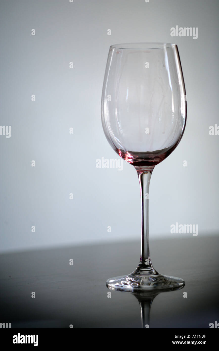 Empty red wine glass Stock Photo - Alamy