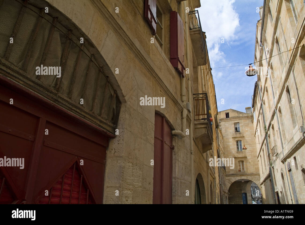 Buildings in the old Bordeaux city France Aquitaine Stock Photo - Alamy