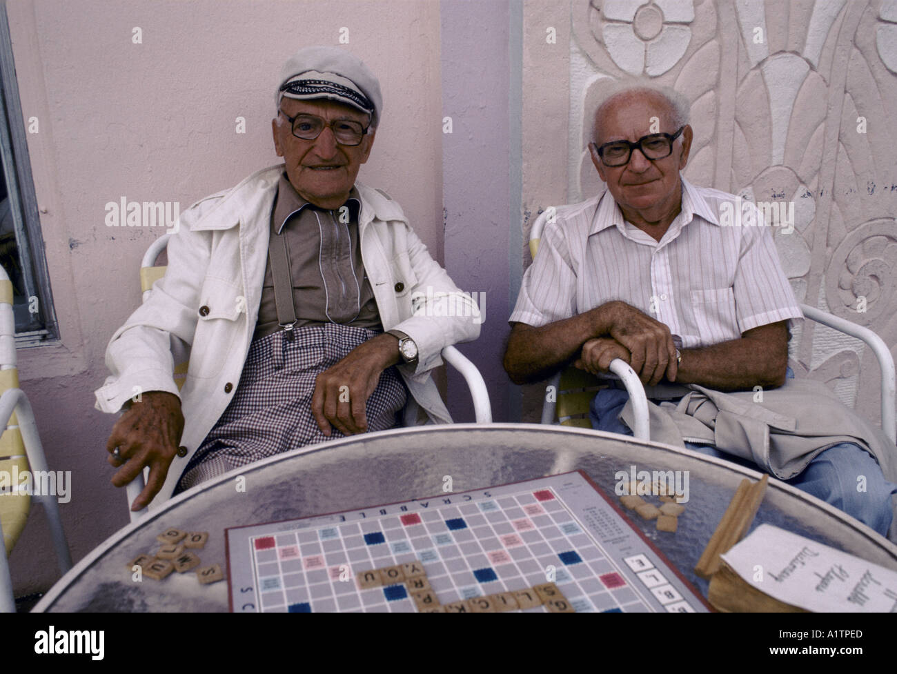 Elderly scrabble hi-res stock photography and images - Alamy