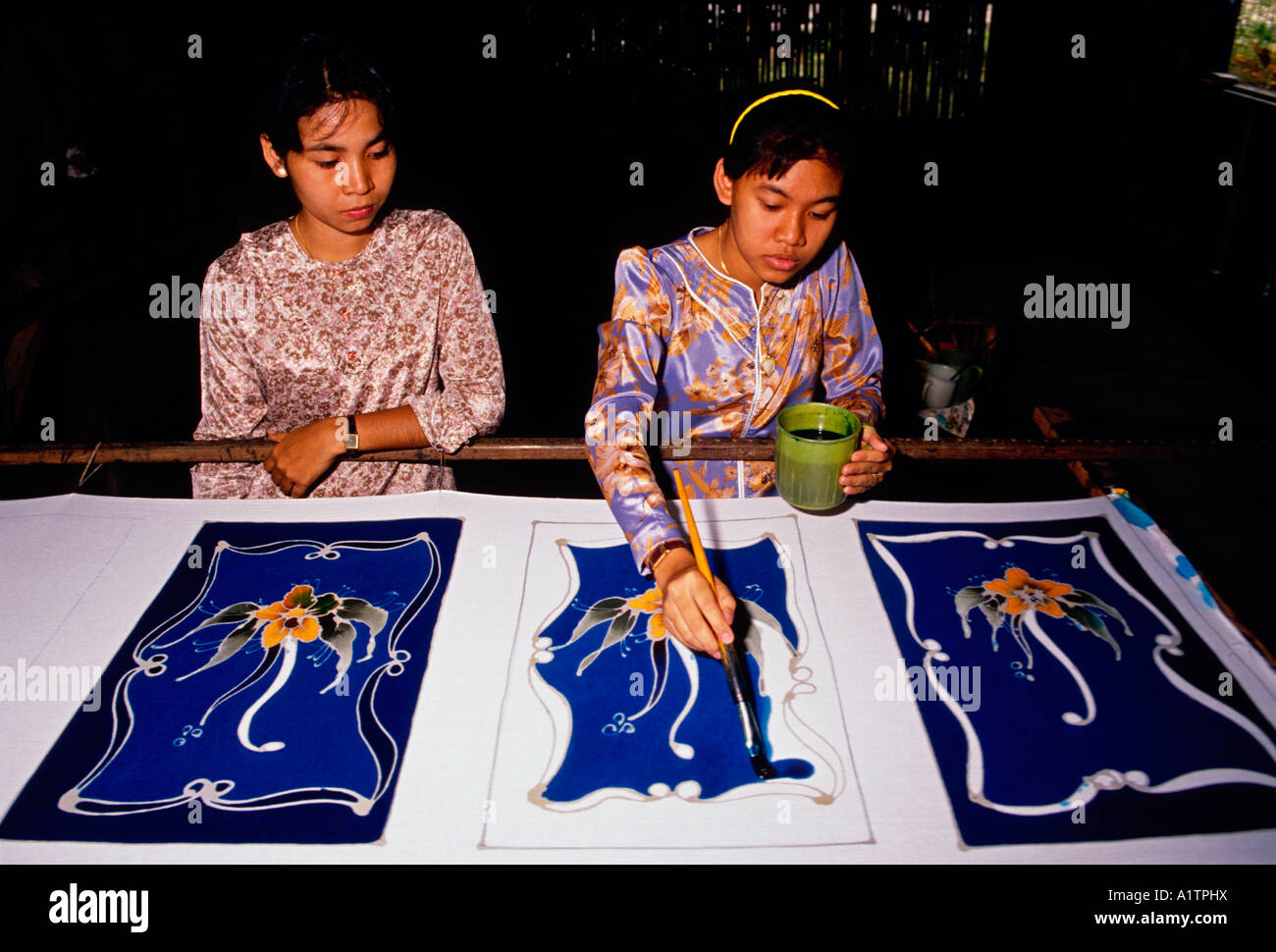 Batique hi-res stock photography and images - Alamy