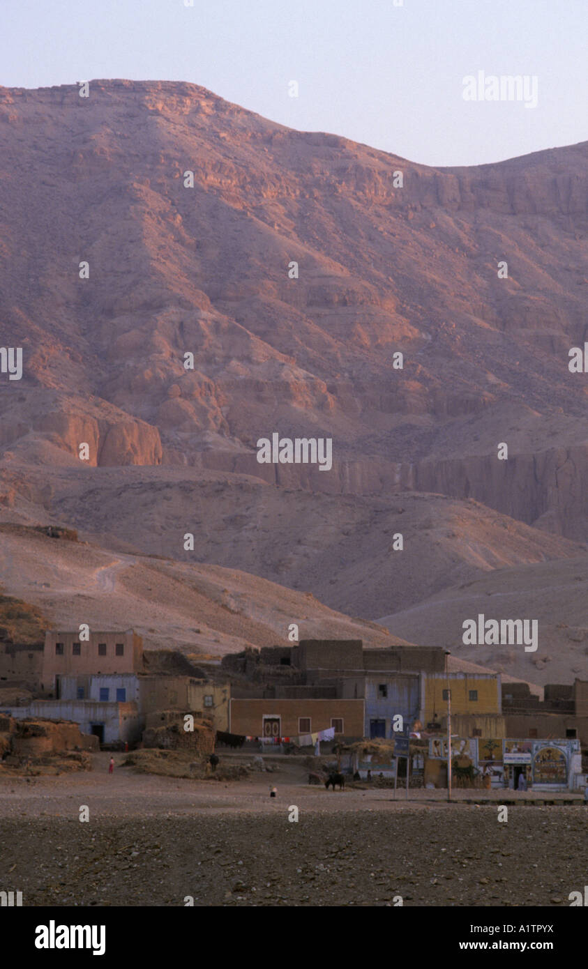 Valley of the kings egypt evening hi-res stock photography and images ...