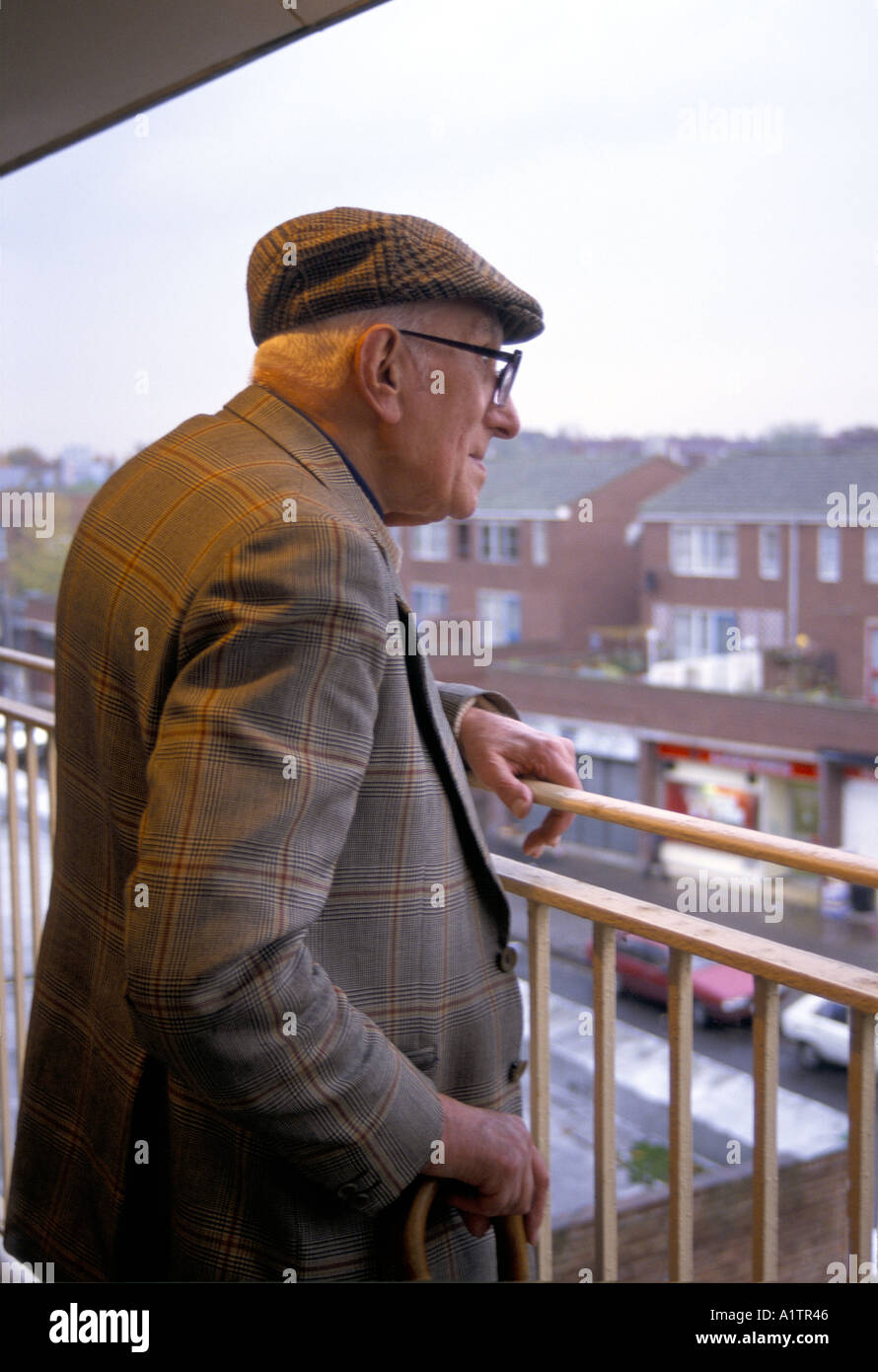 ELDERLY MAN EDDIE 11 94 Stock Photo - Alamy