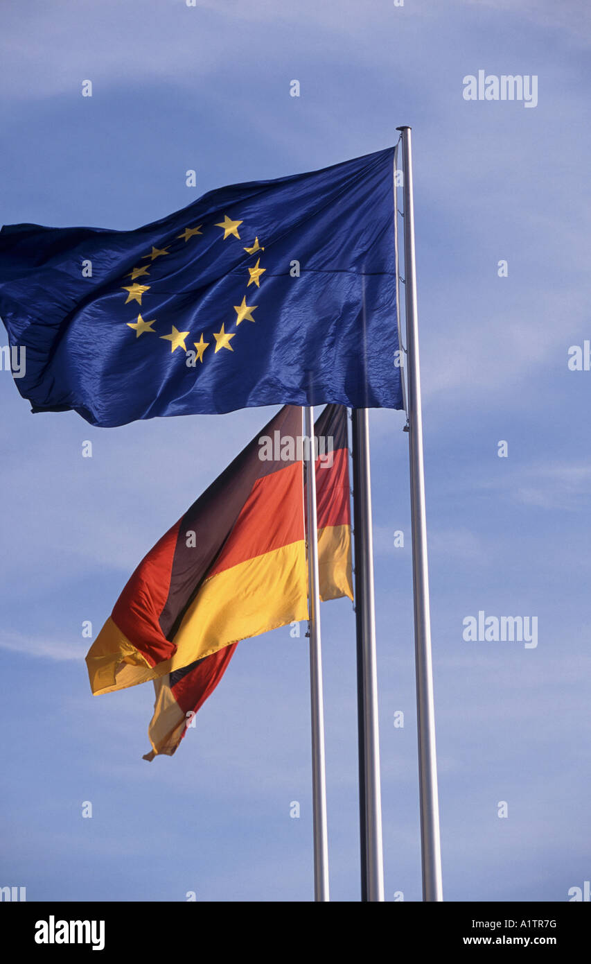 Status symbol symbol photo hi-res stock photography and images - Alamy