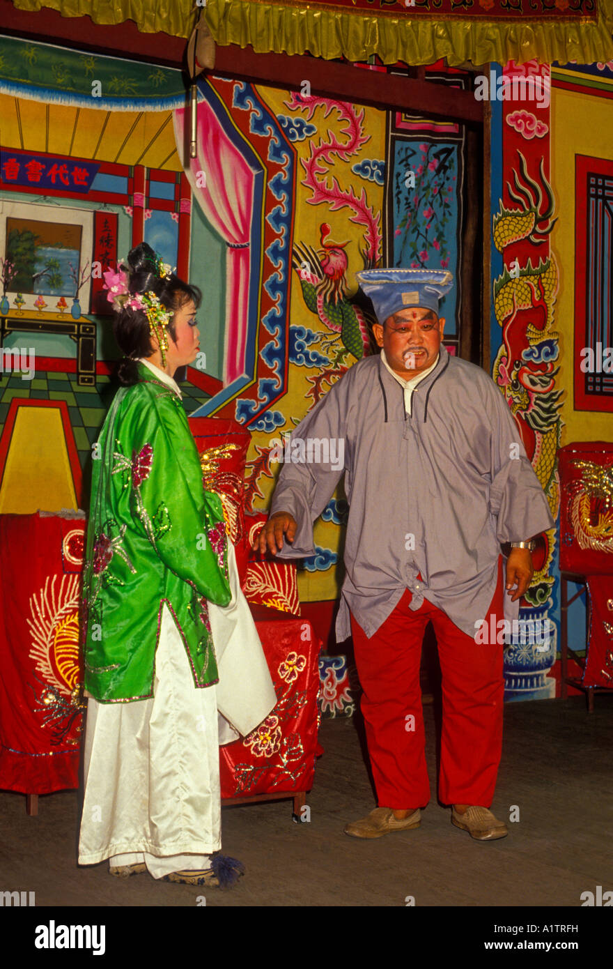 Chinese people, male actor, female actor, wayang, Chinese opera ...